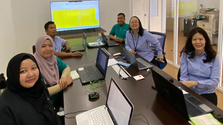 Working at Microlambda - Company Profile & Information | Hiredly Malaysia